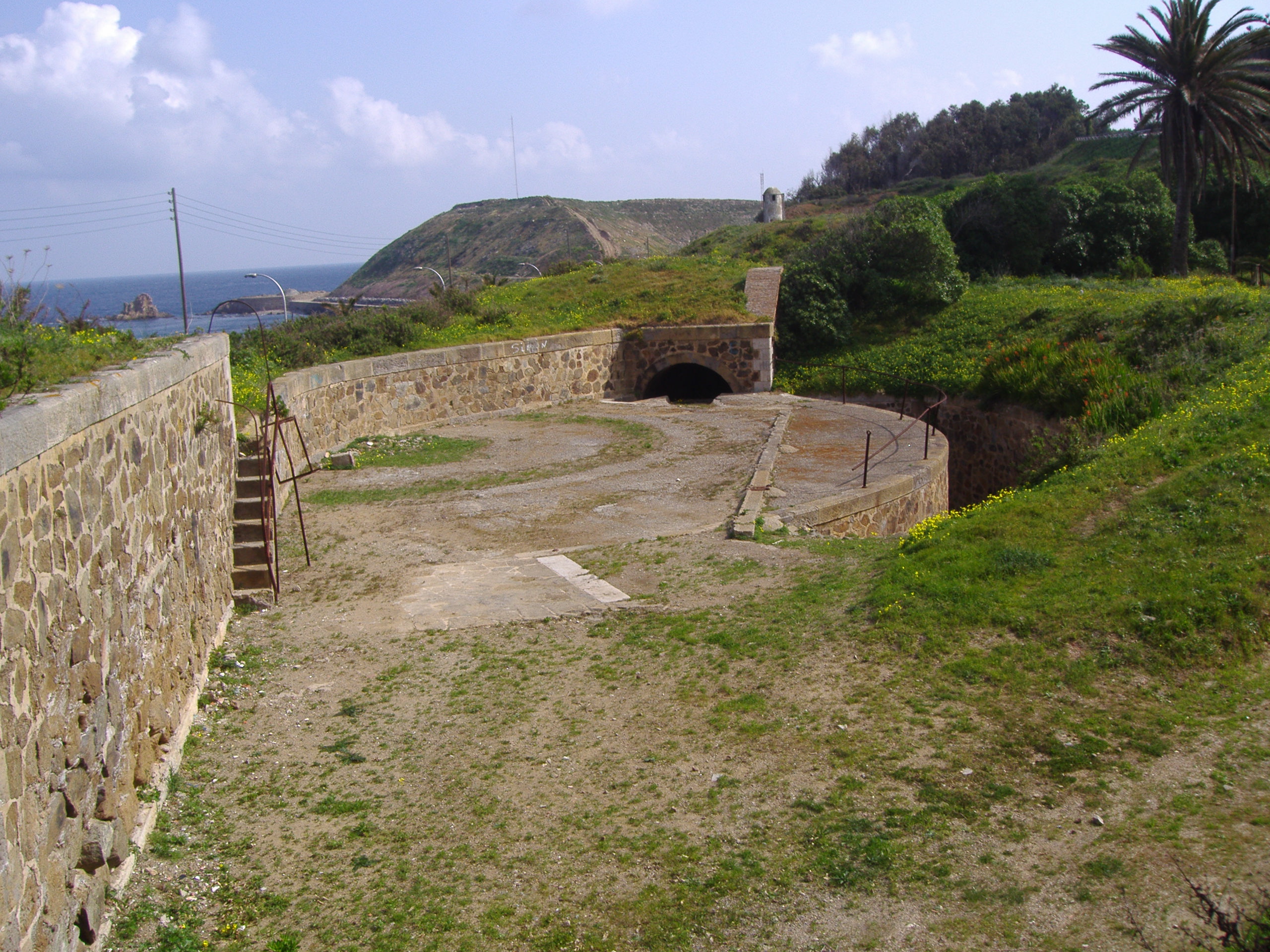 Polvorìn,baterìa de Valdeaguas | Asociación española de amigos de los ...