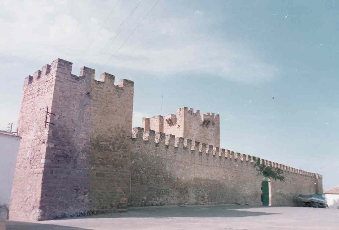 Castillo Calatravo de Lopera | Asociación española de amigos de los ...