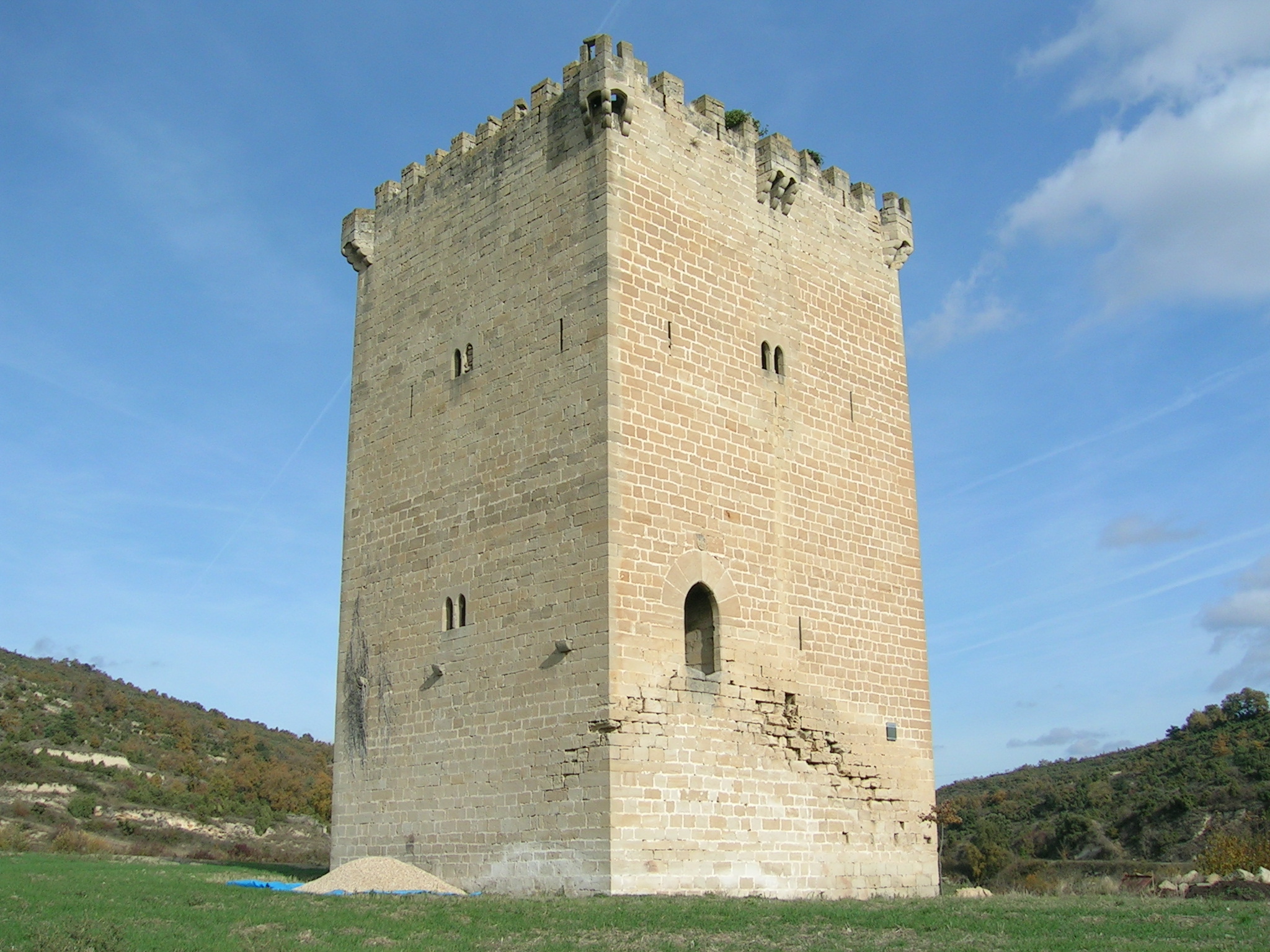 Condestable, Torre del | Asociación española de amigos de los Castillos ...